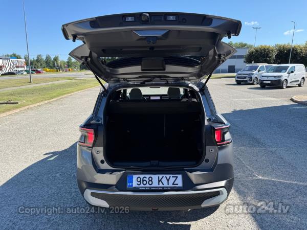 Серый Ситроен C3 Aircross 2025 в Йыхви, объемом двигателя 1.20 л и пробегом 6 тыс. км за 24490 €, фото 6 на AUTOMOTO.COM.LV