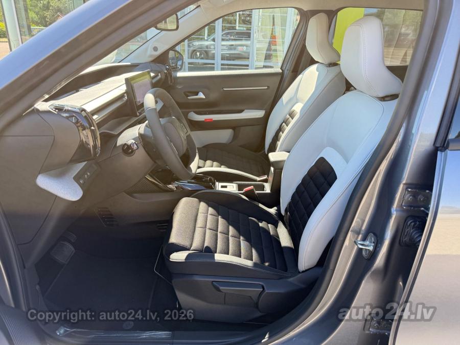Pelēks Citroen c3-aircross 2025 Jehvi, ar dzinēja tilpumu 1.20 L un nobraukumu 6 tūkst. km par 24490 €, foto 8 vietnē AUTOMOTO.COM.LV