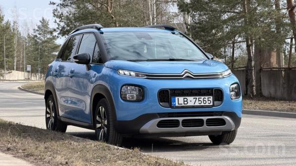 Citroen c3-aircross 2017 in Daugavpils, with an engine capacity of 1.20 L and mileage of 59 thousand km for 12200 €, photo 4 on AUTOMOTO.COM.LV