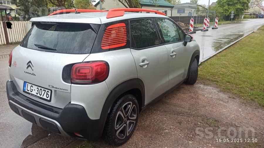 Citroen c3-aircross 2018 Liepāja, ar dzinēja tilpumu 1.20 L un nobraukumu 74 tūkst. km par 9600 €, foto 3 vietnē AUTOMOTO.COM.LV