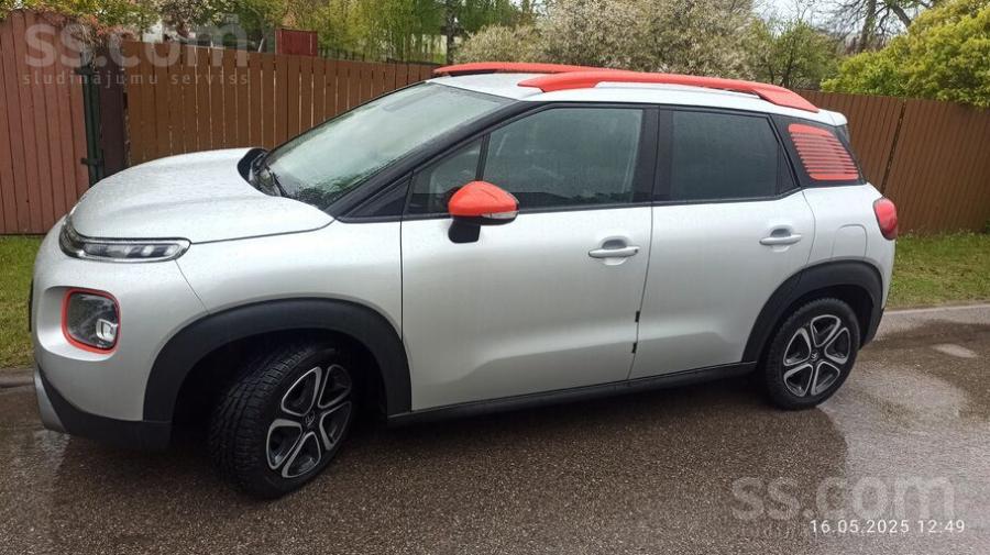 Citroen c3-aircross 2018 Liepāja, ar dzinēja tilpumu 1.20 L un nobraukumu 74 tūkst. km par 9600 €, foto 4 vietnē AUTOMOTO.COM.LV