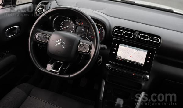 Citroen c3-aircross 2018 in Jelgava, with an engine capacity of 1.20 L and mileage of 152 thousand km for 7900 €, photo 10 on AUTOMOTO.COM.LV