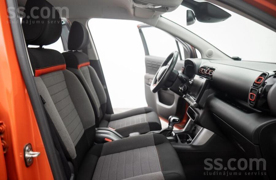 Orange Citroen c3-aircross 2018 in Tallinn, with an engine capacity of 1.20 L and mileage of 122 thousand km for 8999 €, photo 13 on AUTOMOTO.COM.LV
