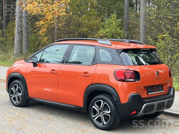 Citroen c3-aircross 2019 in Valmiera on AUTOMOTO.COM.LV Orange Citroen c3-aircross 2019 in Valmiera, with an engine capacity of 1.20 L and mileage of 0 thousand km for 7900 €, photo 7 on AUTOMOTO.COM.LV