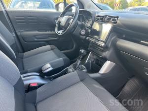 Orange Citroen c3-aircross 2019 in Valmiera, with an engine capacity of 1.20 L and mileage of 0 thousand km for 7900 €, photo 9 on AUTOMOTO.COM.LV