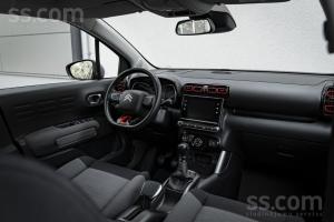 Sarkans Citroen c3-aircross 2020 Rīga, ar dzinēja tilpumu 1.20 L un nobraukumu 97 tūkst. km par 8990 €, foto 16 vietnē AUTOMOTO.COM.LV