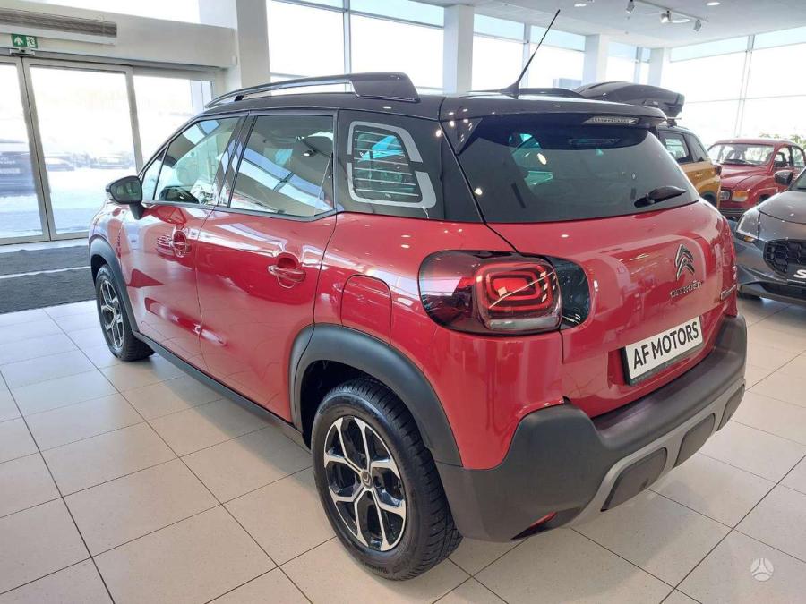 Sarkans Citroen c3-aircross 2022 Kauņa, ar dzinēja tilpumu 1.50 L un nobraukumu 18 tūkst. km par 18896 €, foto 2 vietnē AUTOMOTO.COM.LV
