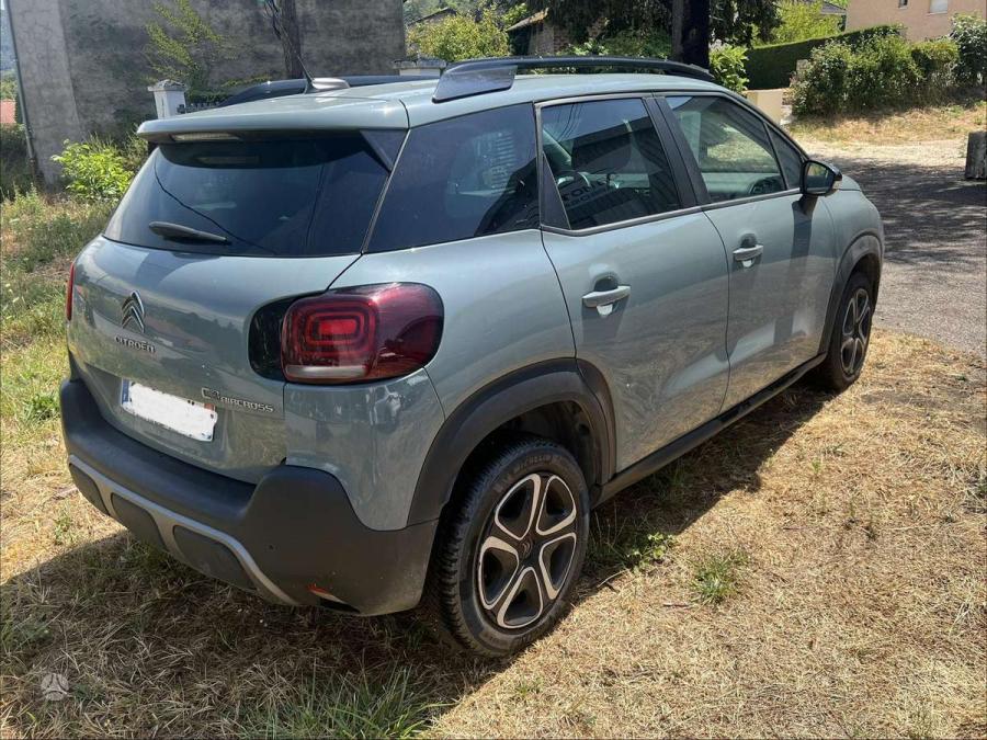 Red Citroen c3-aircross 2022 in Taurage, with an engine capacity of 1.50 L and mileage of 217 thousand km for 7800 €, photo 7 on AUTOMOTO.COM.LV
