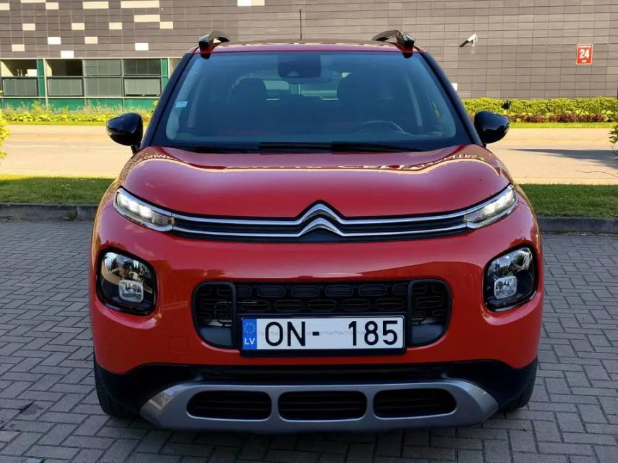 Sarkans Citroen c3-aircross 2018 Jelgava, ar dzinēja tilpumu 1.20 L un nobraukumu 164 tūkst. km par 9990 €, foto 4 vietnē AUTOMOTO.COM.LV