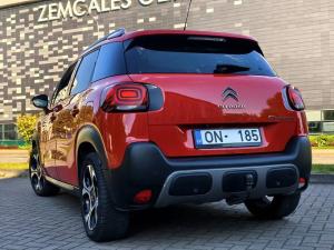 Sarkans Citroen c3-aircross 2018 Jelgava, ar dzinēja tilpumu 1.20 L un nobraukumu 164 tūkst. km par 9990 €, foto 6 vietnē AUTOMOTO.COM.LV
