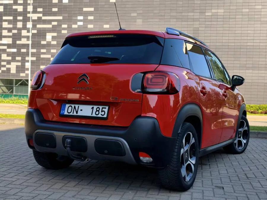 Sarkans Citroen c3-aircross 2018 Jelgava, ar dzinēja tilpumu 1.20 L un nobraukumu 164 tūkst. km par 9990 €, foto 13 vietnē AUTOMOTO.COM.LV