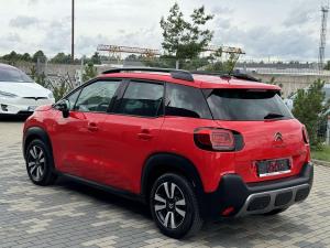 Red Citroen c3-aircross 2018 in Siauliai, with an engine capacity of 1.20 L and mileage of 163 thousand km for 5700 €, photo 4 on AUTOMOTO.COM.LV