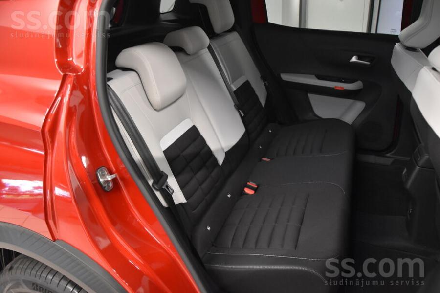 Sarkans Citroen c3-aircross 2025 Rīga, ar dzinēja tilpumu 0.00 L un nobraukumu 1 tūkst. km par 24490 €, foto 16 vietnē AUTOMOTO.COM.LV