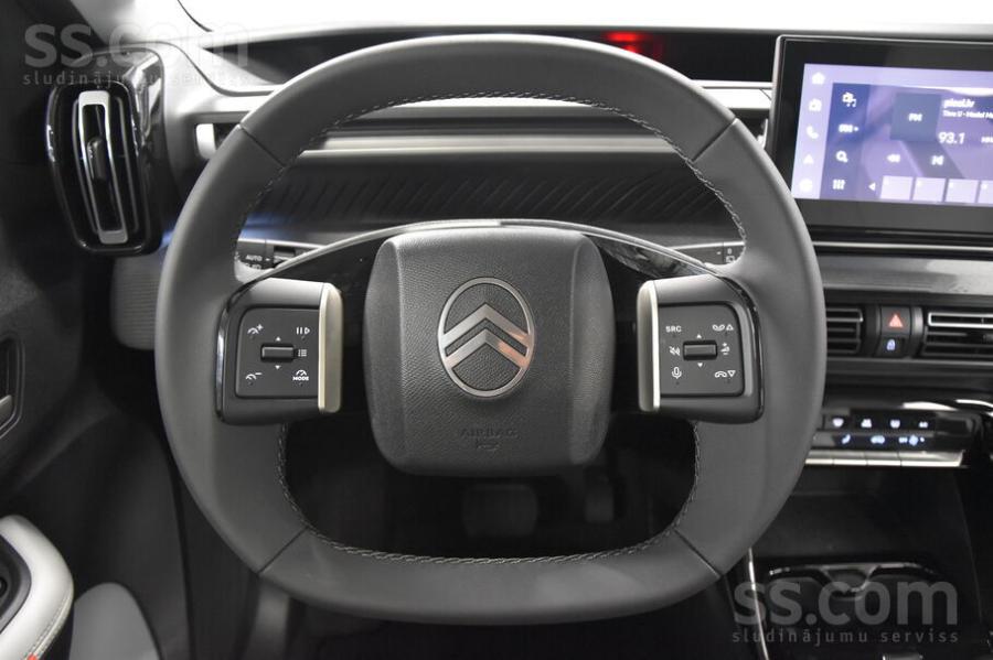 Sarkans Citroen c3-aircross 2025 Rīga, ar dzinēja tilpumu 0.00 L un nobraukumu 1 tūkst. km par 24490 €, foto 24 vietnē AUTOMOTO.COM.LV