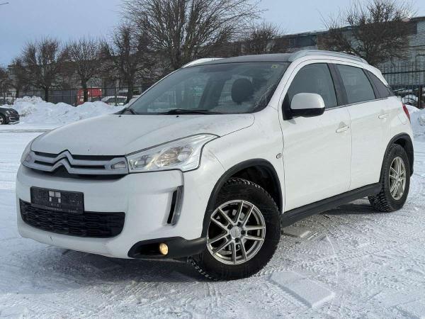 White Citroen c3-aircross 2013 in Marijampole, with an engine capacity of 1.60 L and mileage of 249 thousand km for 4700 €, photo 3 on AUTOMOTO.COM.LV