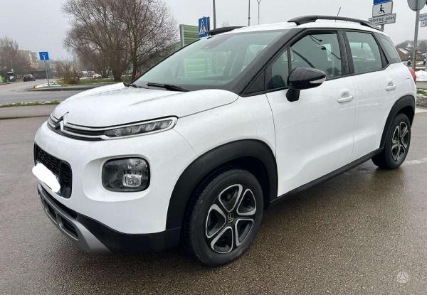White Citroen c3-aircross 2018 in Taurage, with an engine capacity of 1.20 L and mileage of 128 thousand km for 6600 €, photo 1 on AUTOMOTO.COM.LV