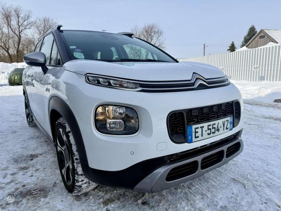 Белый Ситроен C3 Aircross 2018 в Таураге, объемом двигателя 1.20 л и пробегом 120 тыс. км за 6300 €, фото 5 на AUTOMOTO.COM.LV
