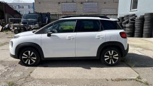 Белый Ситроен C3 Aircross 2018 в Таураге, объемом двигателя 1.20 л и пробегом 172 тыс. км за 6500 €, фото 3 на AUTOMOTO.COM.LV