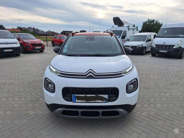 Белый Ситроен C3 Aircross 2018 в Таураге, объемом двигателя 1.20 л и пробегом 138 тыс. км за 6199 €, фото 3 на AUTOMOTO.COM.LV