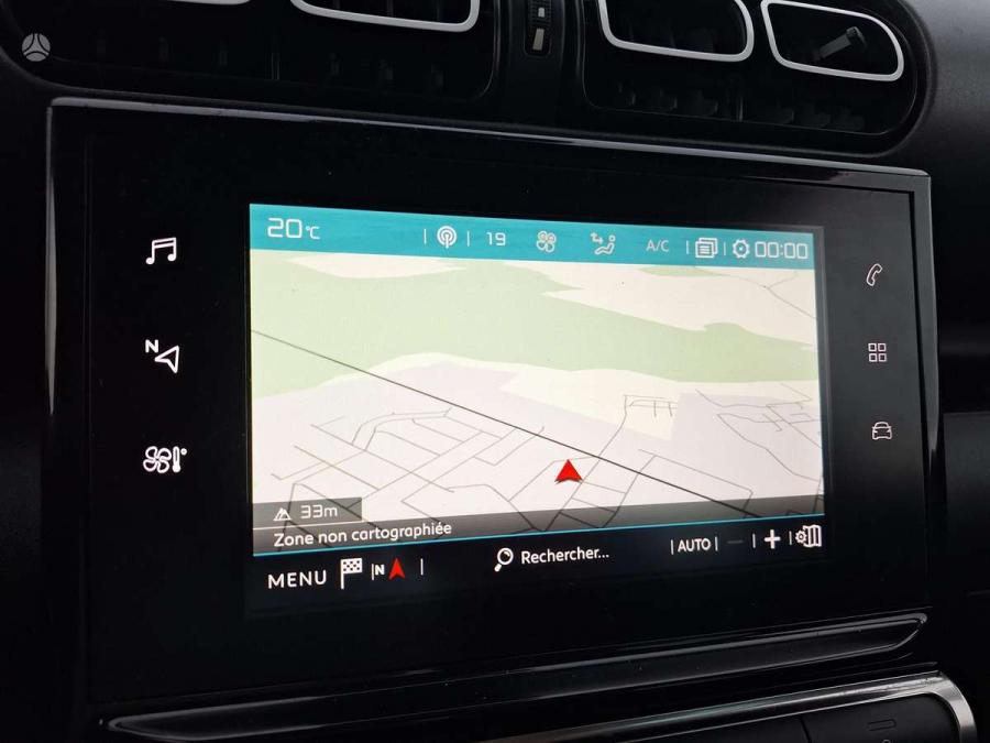 Белый Ситроен C3 Aircross 2018 в Таураге, объемом двигателя 1.20 л и пробегом 138 тыс. км за 6199 €, фото 16 на AUTOMOTO.COM.LV