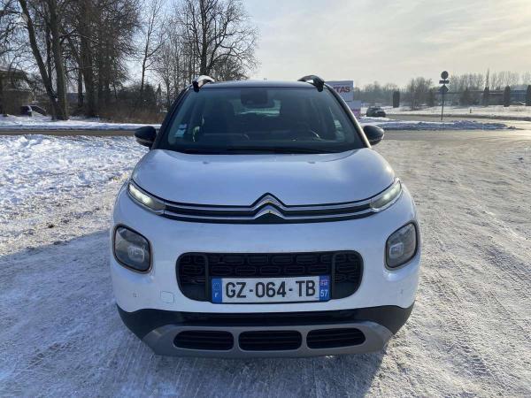 Белый Ситроен C3 Aircross 2019 в Таураге, объемом двигателя 1.50 л и пробегом 135 тыс. км за 8400 €, фото 2 на AUTOMOTO.COM.LV