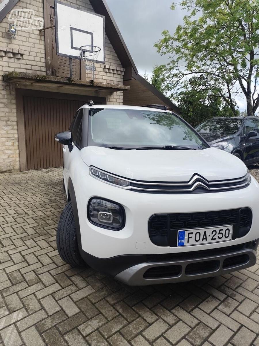 White Citroen c3-aircross 2019 in Telschi, with an engine capacity of 1.20 L and mileage of 136 thousand km for 6400 €, photo 1 on AUTOMOTO.COM.LV