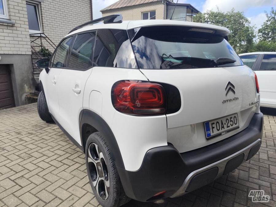 White Citroen c3-aircross 2019 in Telschi, with an engine capacity of 1.20 L and mileage of 136 thousand km for 6400 €, photo 6 on AUTOMOTO.COM.LV