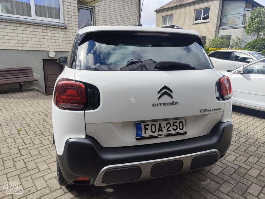 White Citroen c3-aircross 2019 in Telschi, with an engine capacity of 1.20 L and mileage of 136 thousand km for 6400 €, photo 8 on AUTOMOTO.COM.LV