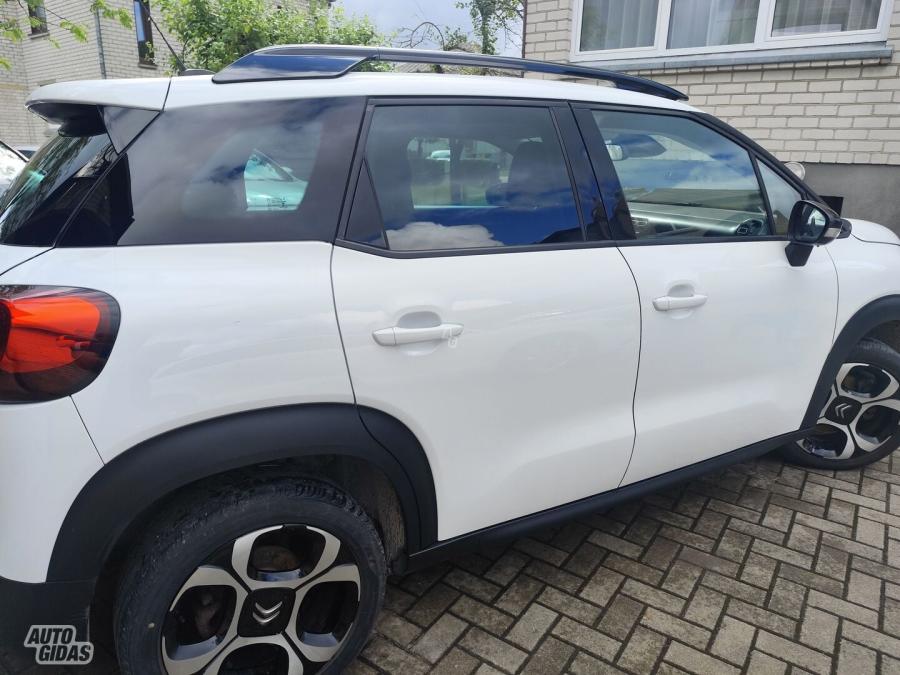 White Citroen c3-aircross 2019 in Telschi, with an engine capacity of 1.20 L and mileage of 136 thousand km for 6400 €, photo 10 on AUTOMOTO.COM.LV