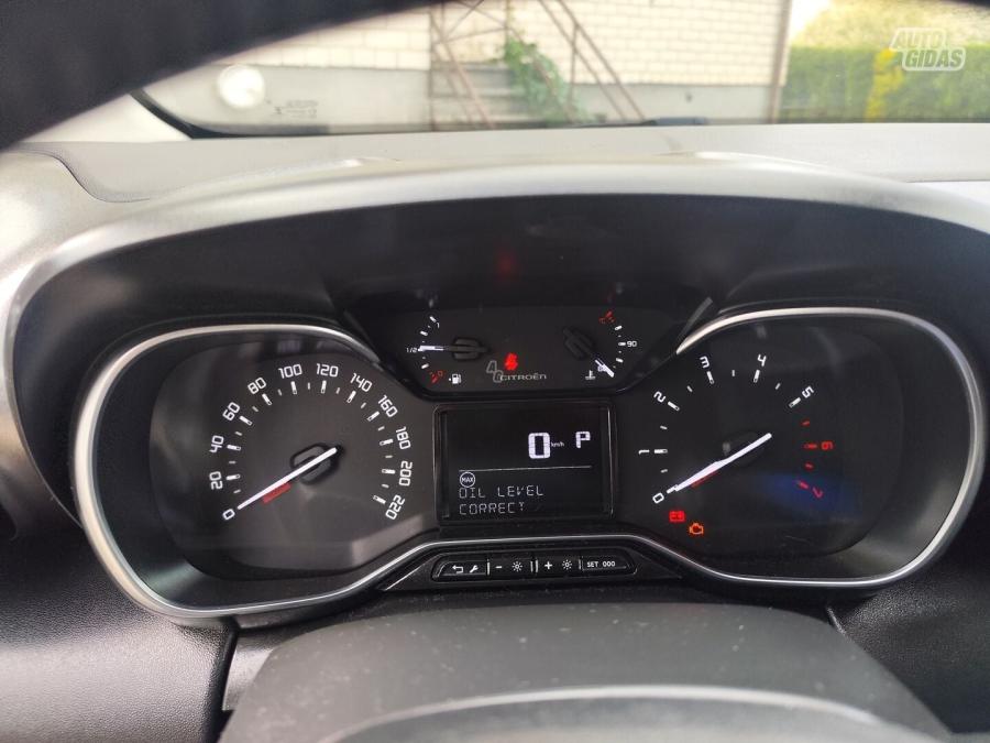 White Citroen c3-aircross 2019 in Telschi, with an engine capacity of 1.20 L and mileage of 136 thousand km for 6400 €, photo 14 on AUTOMOTO.COM.LV