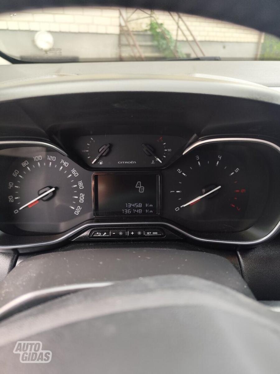 White Citroen c3-aircross 2019 in Telschi, with an engine capacity of 1.20 L and mileage of 136 thousand km for 6400 €, photo 27 on AUTOMOTO.COM.LV