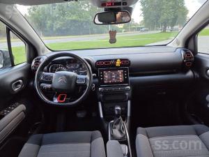 Balts Citroen c3-aircross 2019 Rīga, ar dzinēja tilpumu 1.20 L un nobraukumu 96 tūkst. km par 9990 €, foto 13 vietnē AUTOMOTO.COM.LV