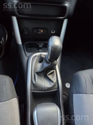 Balts Citroen c3-aircross 2019 Rīga, ar dzinēja tilpumu 1.20 L un nobraukumu 96 tūkst. km par 9990 €, foto 19 vietnē AUTOMOTO.COM.LV