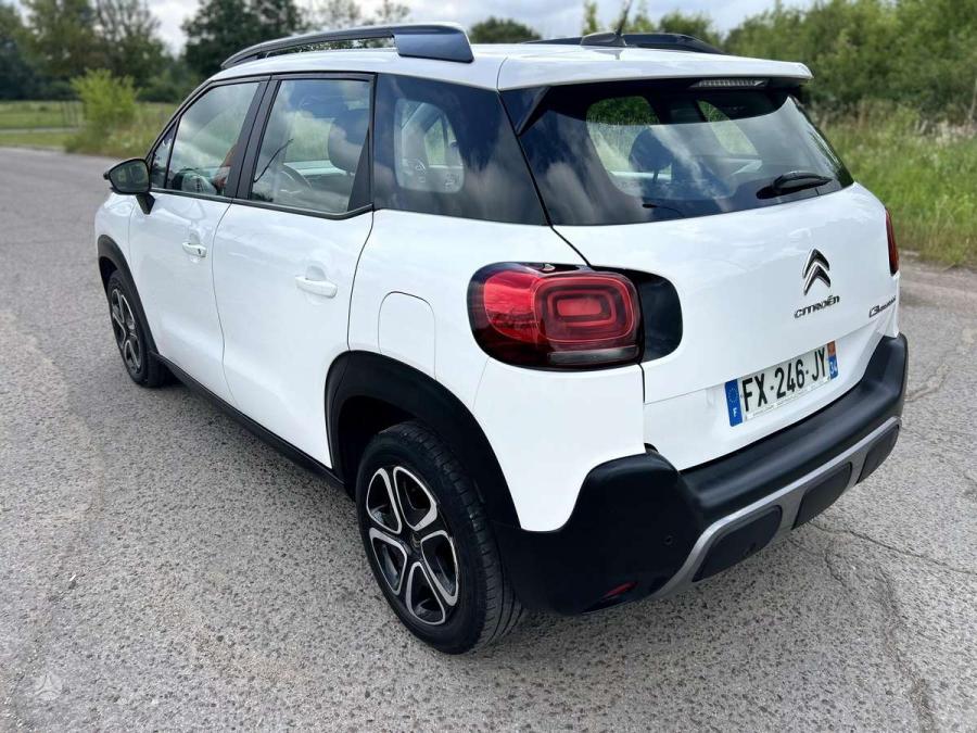 Balts Citroen c3-aircross 2021 Panevēža, ar dzinēja tilpumu 1.50 L un nobraukumu 290 tūkst. km par 7700 €, foto 6 vietnē AUTOMOTO.COM.LV