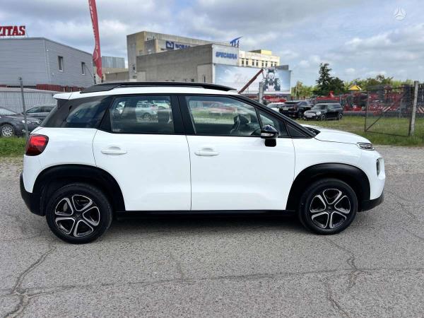 White Citroen c3-aircross 2021 in Panevezys, with an engine capacity of 1.50 L and mileage of 290 thousand km for 7700 €, photo 8 on AUTOMOTO.COM.LV