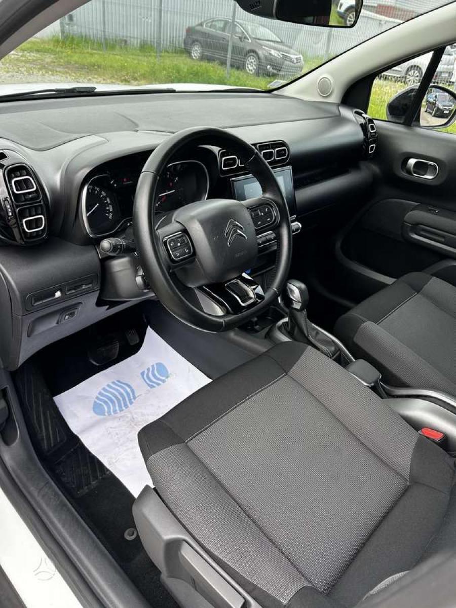 Balts Citroen c3-aircross 2021 Panevēža, ar dzinēja tilpumu 1.50 L un nobraukumu 290 tūkst. km par 7700 €, foto 10 vietnē AUTOMOTO.COM.LV