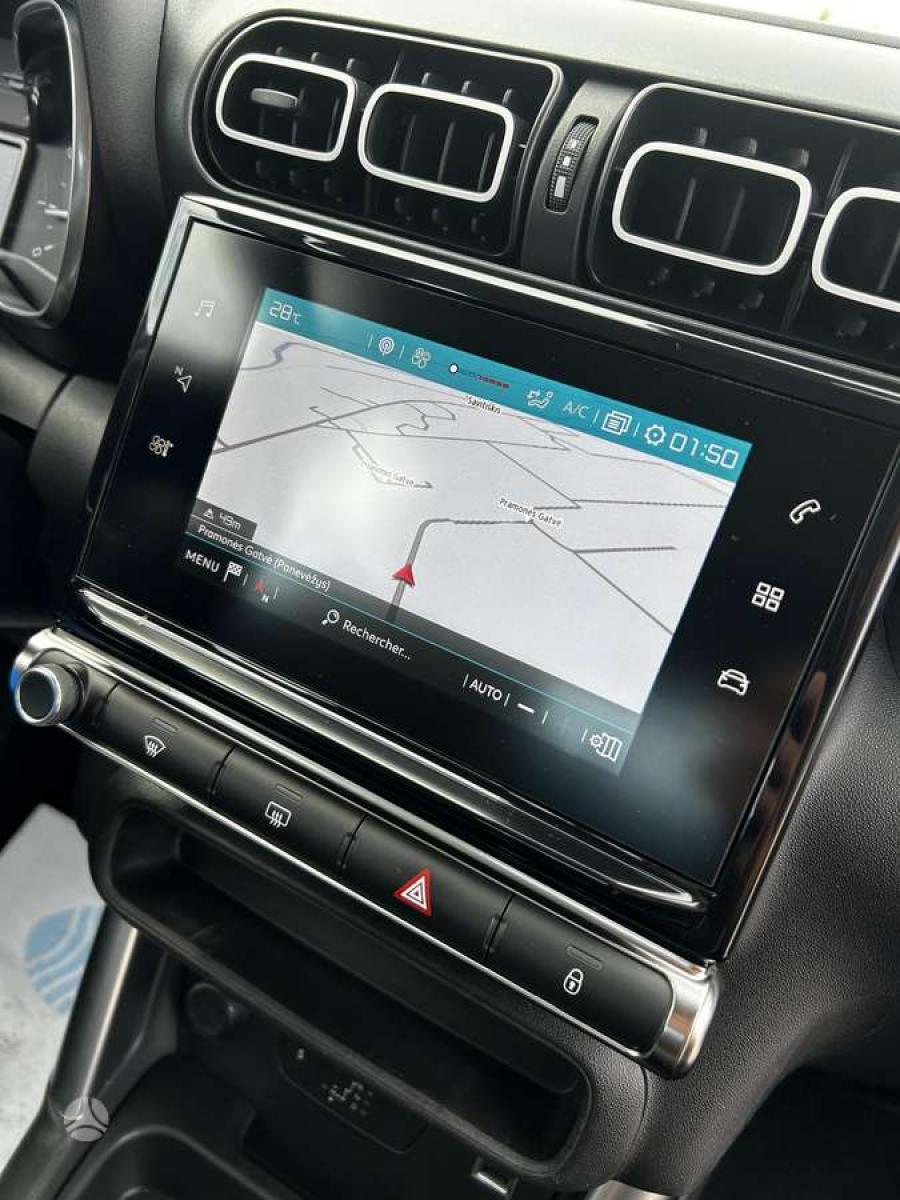 Balts Citroen c3-aircross 2021 Panevēža, ar dzinēja tilpumu 1.50 L un nobraukumu 290 tūkst. km par 7700 €, foto 14 vietnē AUTOMOTO.COM.LV