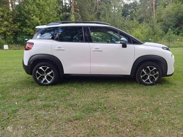 Белый Ситроен C3 Aircross 2021 в Аникщяй, объемом двигателя 1.20 л и пробегом 100 тыс. км за 8800 €, фото 3 на AUTOMOTO.COM.LV