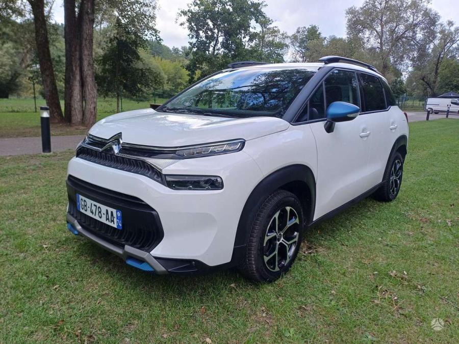 Белый Ситроен C3 Aircross 2021 в Аникщяй, объемом двигателя 1.20 л и пробегом 100 тыс. км за 8800 €, фото 4 на AUTOMOTO.COM.LV