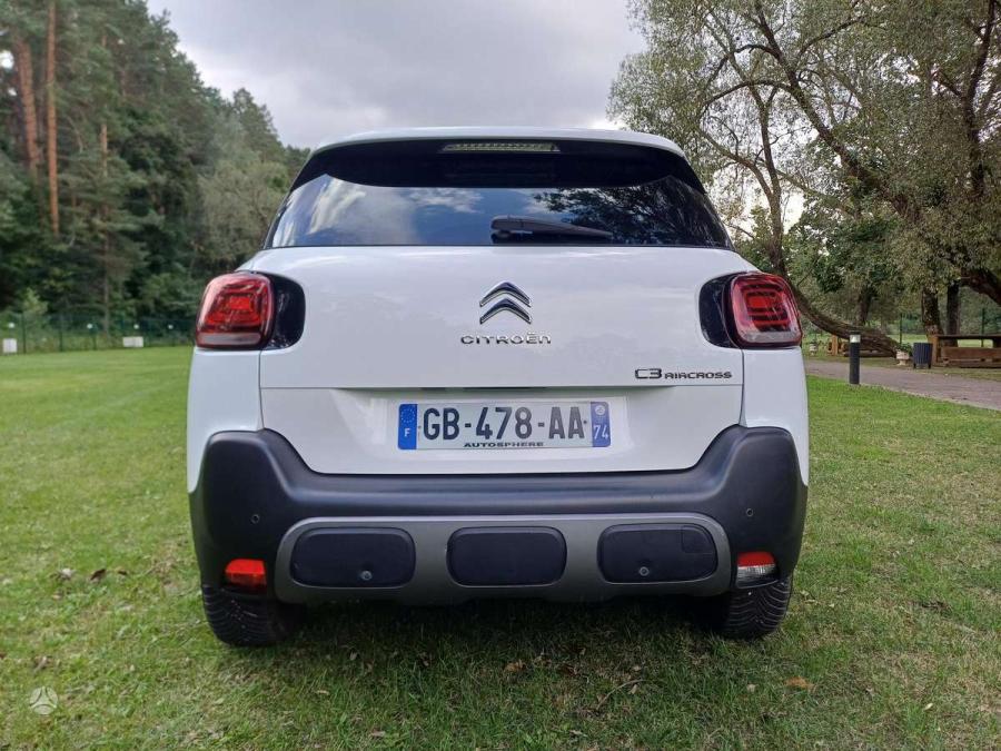 Белый Ситроен C3 Aircross 2021 в Аникщяй, объемом двигателя 1.20 л и пробегом 100 тыс. км за 8800 €, фото 6 на AUTOMOTO.COM.LV