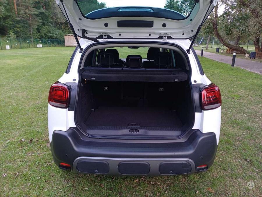 Белый Ситроен C3 Aircross 2021 в Аникщяй, объемом двигателя 1.20 л и пробегом 100 тыс. км за 8800 €, фото 9 на AUTOMOTO.COM.LV
