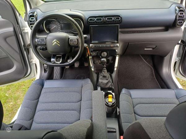 Белый Ситроен C3 Aircross 2021 в Аникщяй, объемом двигателя 1.20 л и пробегом 100 тыс. км за 8800 €, фото 10 на AUTOMOTO.COM.LV