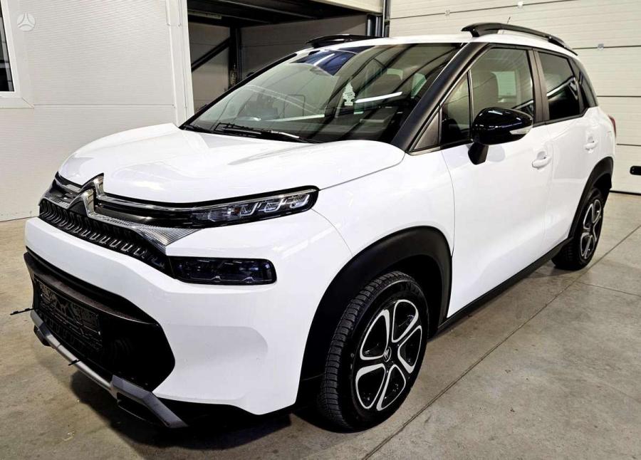 Balts Citroen c3-aircross 2023 Marijampole, ar dzinēja tilpumu 1.50 L un nobraukumu 245 tūkst. km par 9500 €, foto 1 vietnē AUTOMOTO.COM.LV