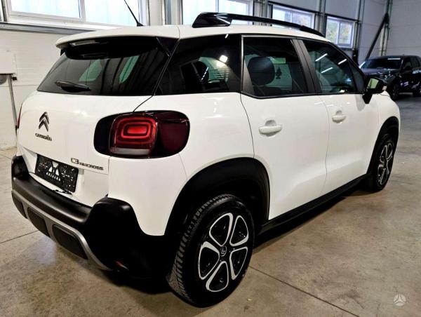 White Citroen c3-aircross 2023 in Marijampole, with an engine capacity of 1.50 L and mileage of 245 thousand km for 9500 €, photo 4 on AUTOMOTO.COM.LV