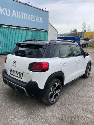 Белый Ситроен C3 Aircross 2019 в Таллин, объемом двигателя 1.20 л и пробегом 74 тыс. км за 9900 €, фото 4 на AUTOMOTO.COM.LV
