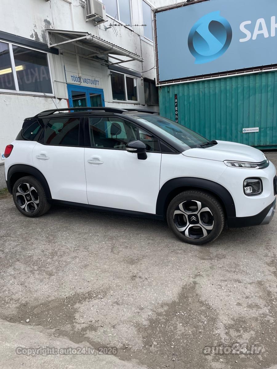Белый Ситроен C3 Aircross 2019 в Таллин, объемом двигателя 1.20 л и пробегом 74 тыс. км за 9900 €, фото 7 на AUTOMOTO.COM.LV