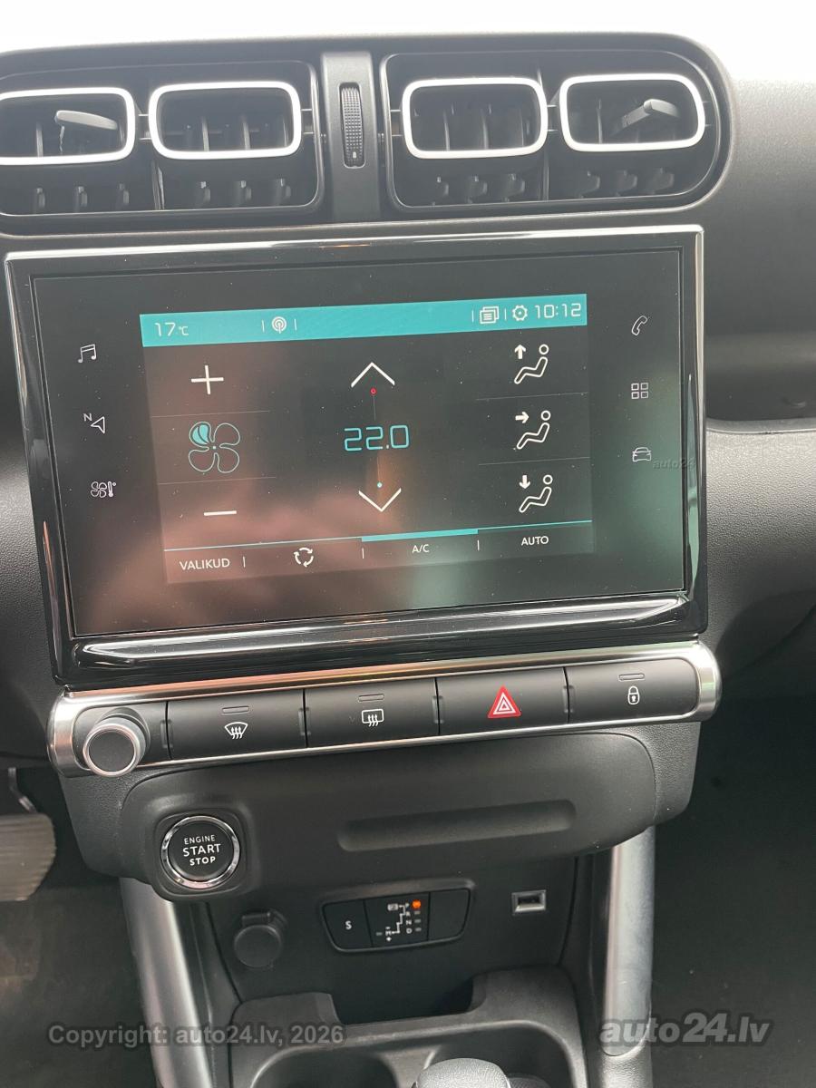 Белый Ситроен C3 Aircross 2019 в Таллин, объемом двигателя 1.20 л и пробегом 74 тыс. км за 9900 €, фото 16 на AUTOMOTO.COM.LV