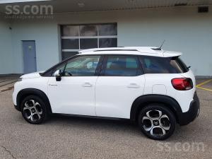 White Citroen c3-aircross 2020 in Riga, with an engine capacity of 1.50 L and mileage of 170 thousand km for 9500 €, photo 7 on AUTOMOTO.COM.LV