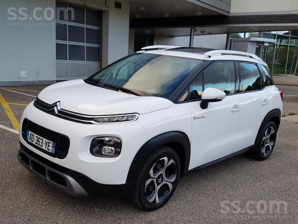 White Citroen c3-aircross 2020 in Riga, with an engine capacity of 1.50 L and mileage of 170 thousand km for 9500 €, photo 8 on AUTOMOTO.COM.LV