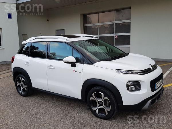 White Citroen c3-aircross 2020 in Riga, with an engine capacity of 1.50 L and mileage of 170 thousand km for 9500 €, photo 10 on AUTOMOTO.COM.LV